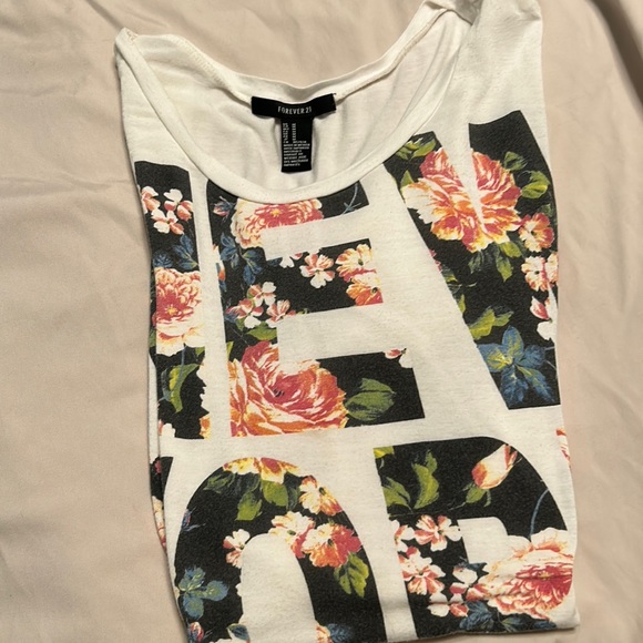 Forever 21 | Tops | Junior Size M Blouse White Flowered Graphic ...